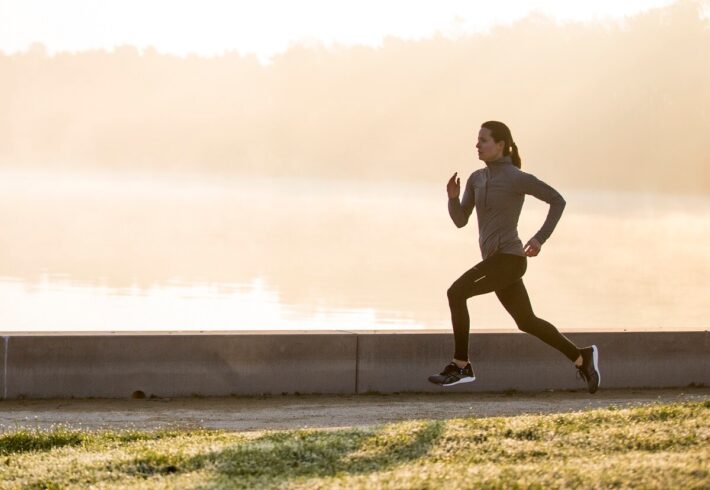 7 Best Running Shoe for Midfoot Strikers 2023 - Short Guide