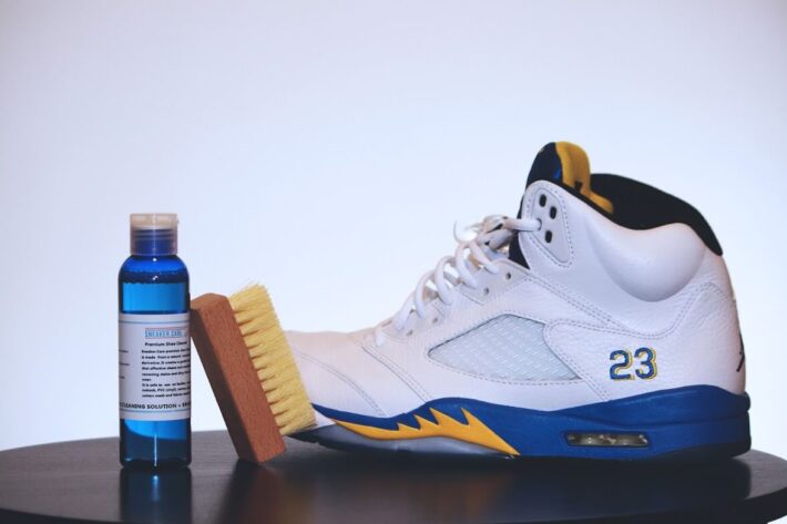 How to Clean Basketball Shoes?