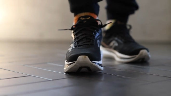 10 Best Shoes For Walking And Standing All Day - Highly Comfortable for ...